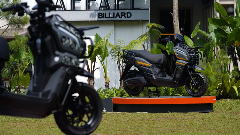 Spesifikasi Tyranno, Motor Listrik Adventure Bisa Menempuh Jarak 110 ...