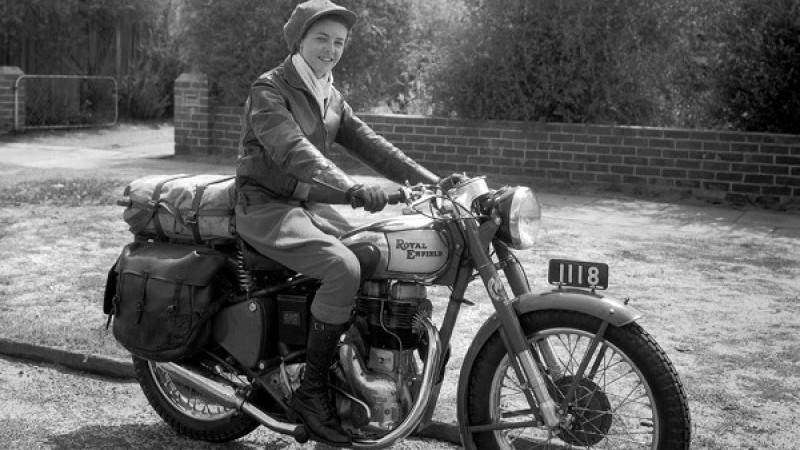 Mengenang Winifred Wells, Lady Bikers 22 Tahun Penjelajah Ribuan ...