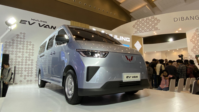 Wuling EV Van Diperkenalkan di PEVS 2025, Pabrikan Incar Segmen ...